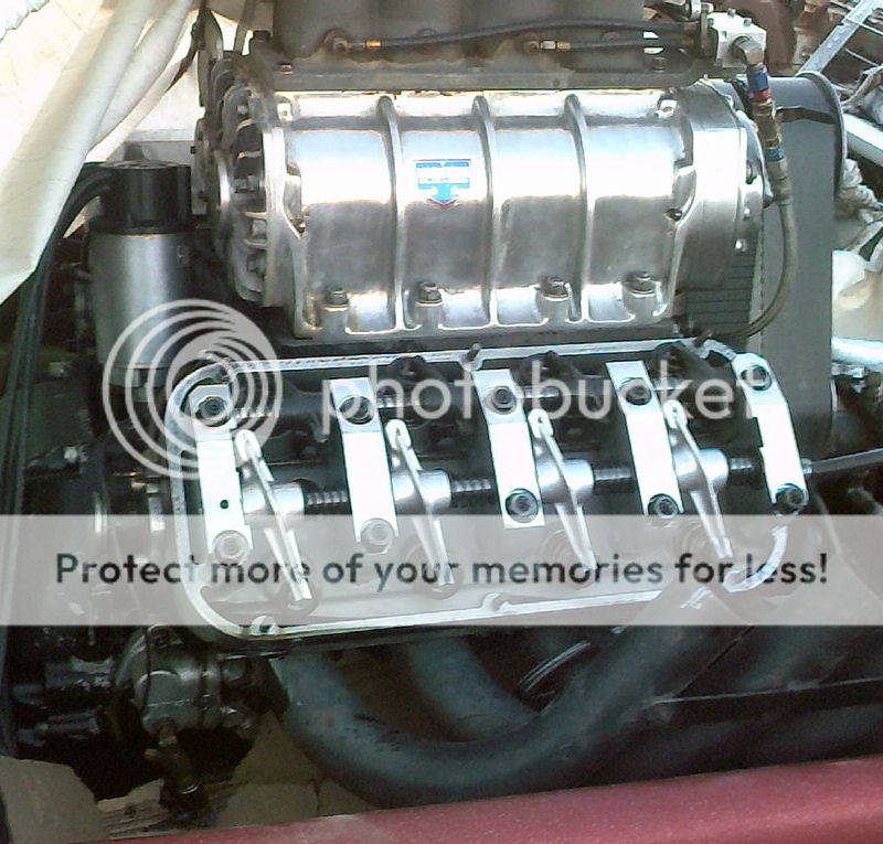 Oil Under Valve Cover at Elizabeth Gunther blog